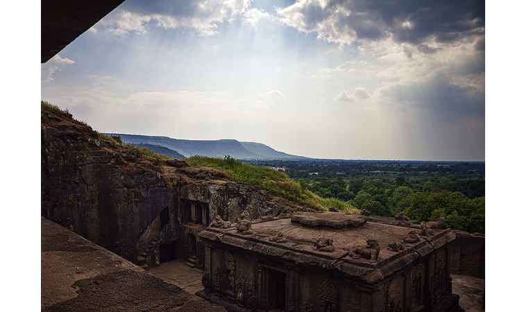 15 Big Caves of India: Tour My India