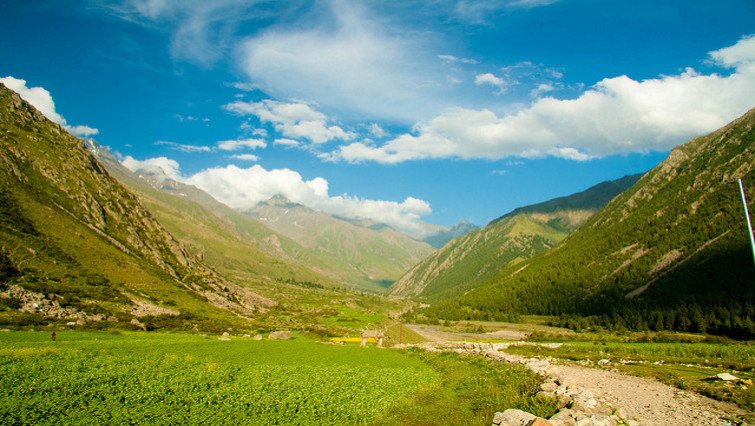 Thrilling Treks around Chardham Yatra Destinations