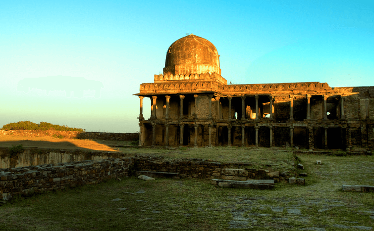 16 Stunning Places to See in Bhopal, Madhya Pradesh