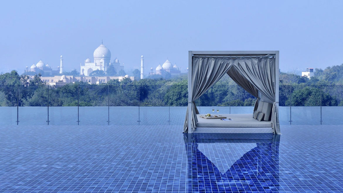 Top Hotels to Stay Near Taj Mahal Agra: Tour My India