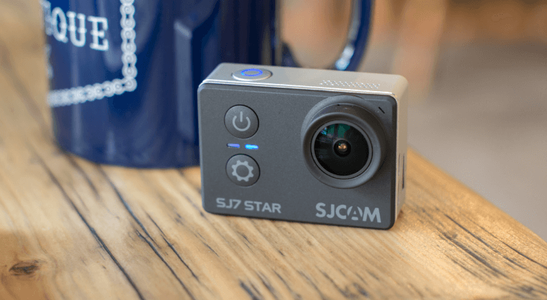 Best Travel Camera for Beginner & Professional Photographers