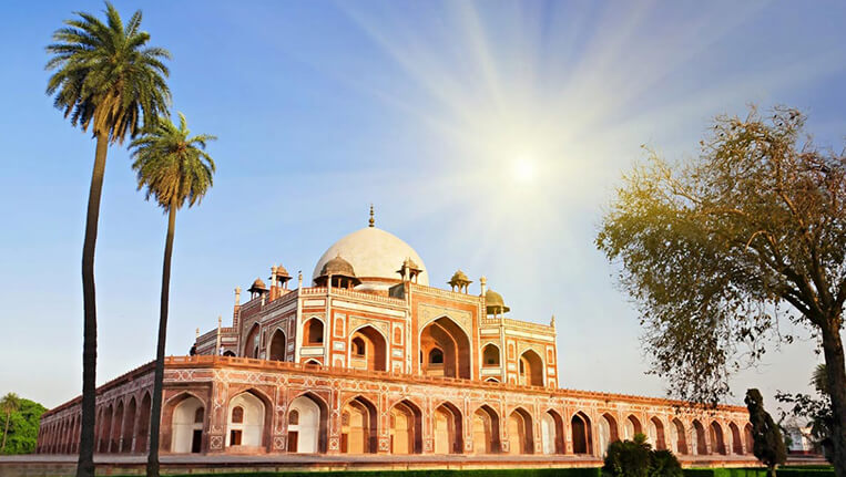 18 Famous Historical Monuments of India Built by Mughal Emperors