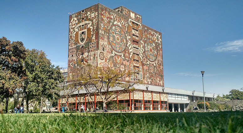 Five Most Beautiful Libraries to Visit around the World