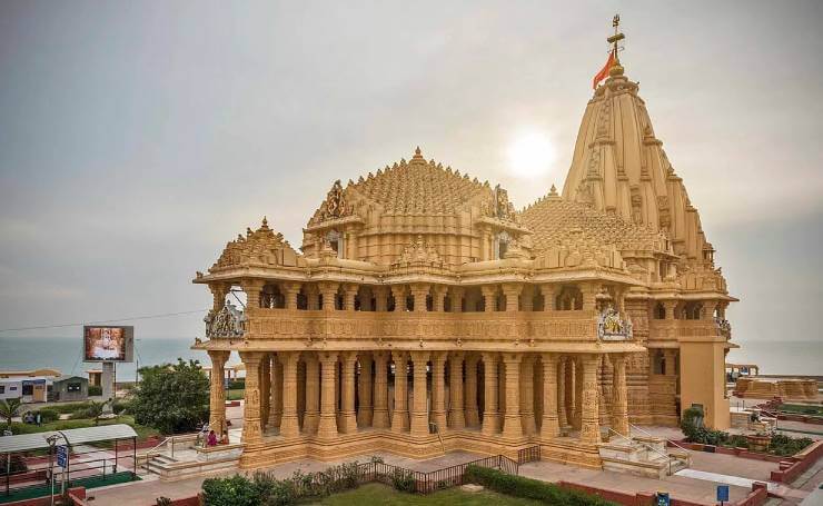 Top 40 Most Famous Temples in India | Tour My India