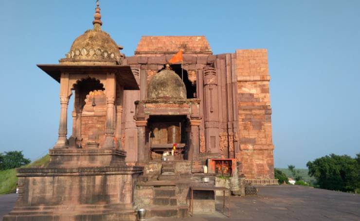 40 Best Places to Visit in Madhya Pradesh | Tour My India