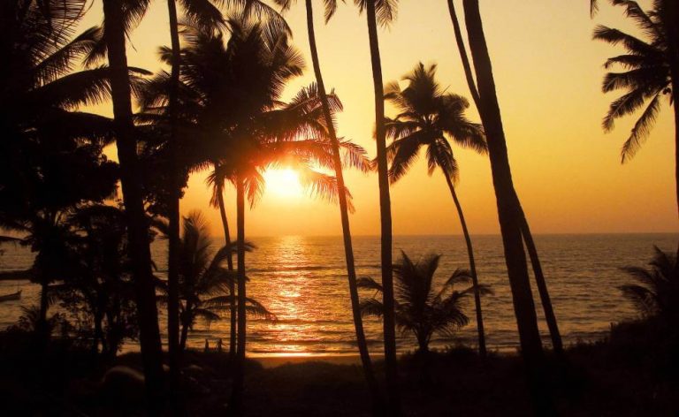 22 Best Tourist Places of North Goa | North Goa Tour | TMI