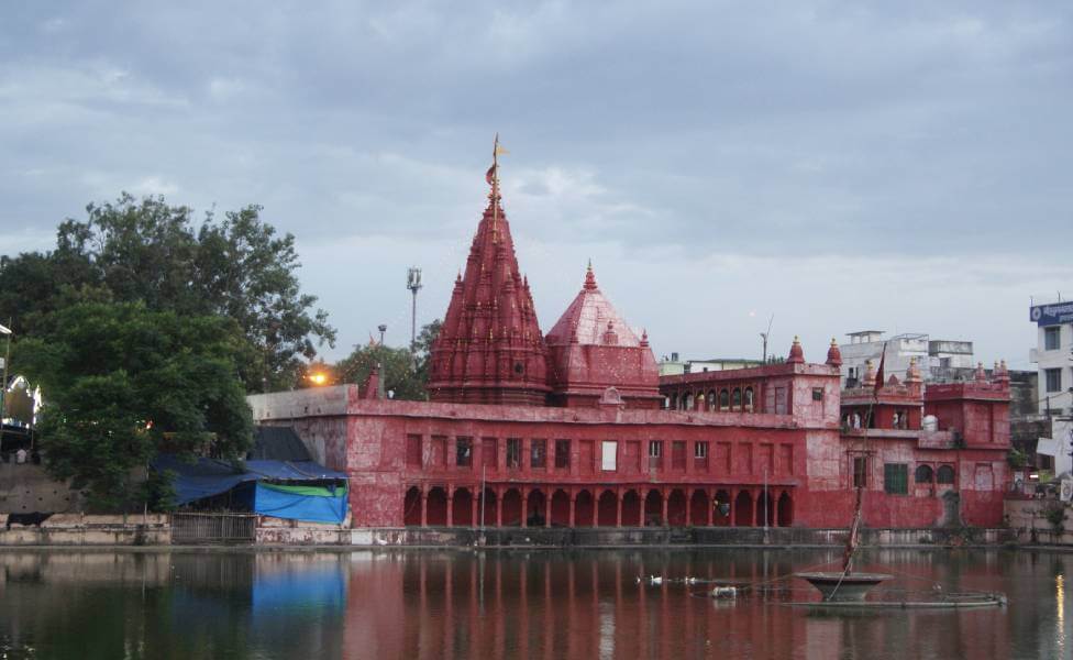 10 Popular Temples to Visit in Varanasi, Uttar Pradesh | Tour My India