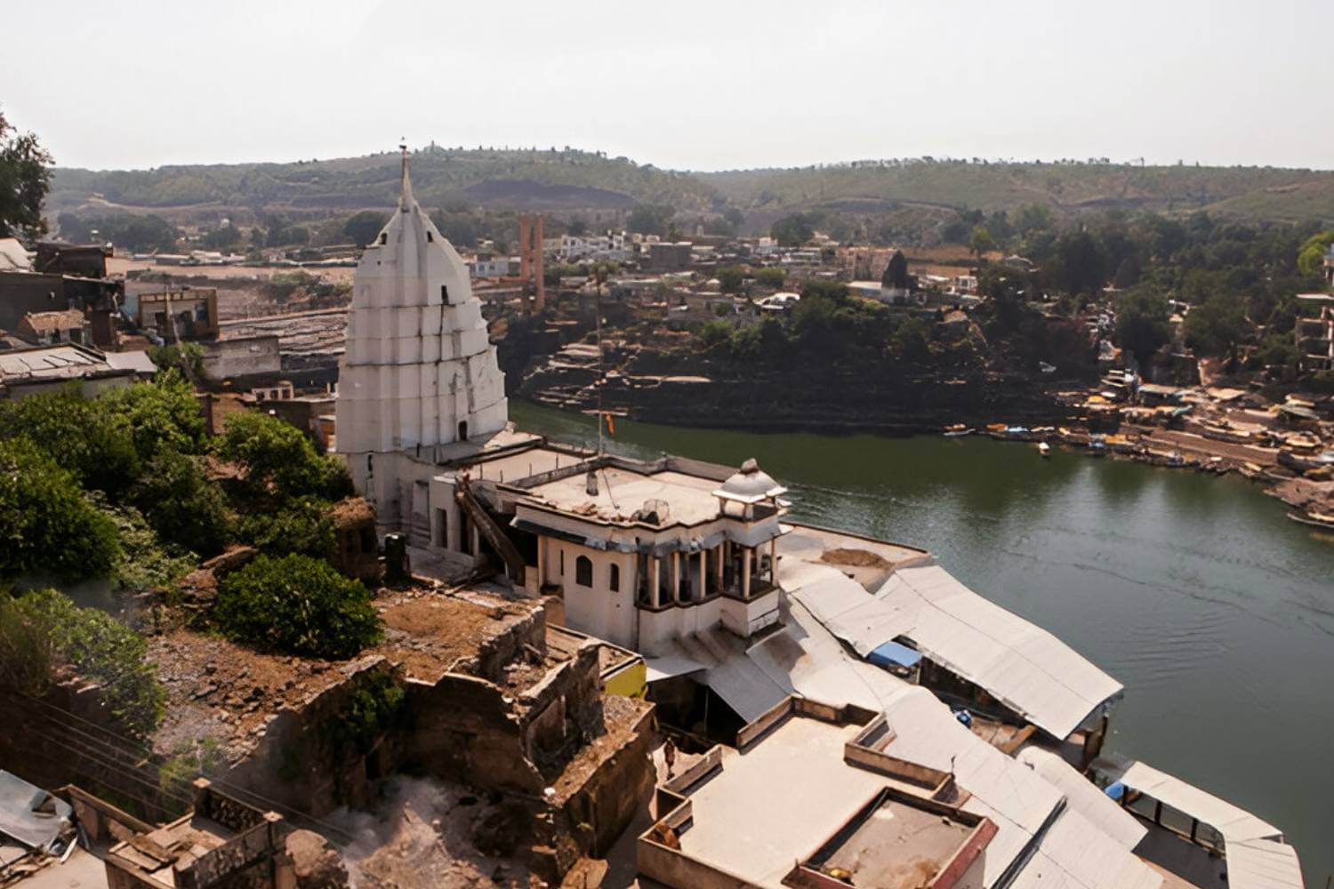 Popular Shiva Temples & Jyotirlingas in Madhya Pradesh | Tour My India