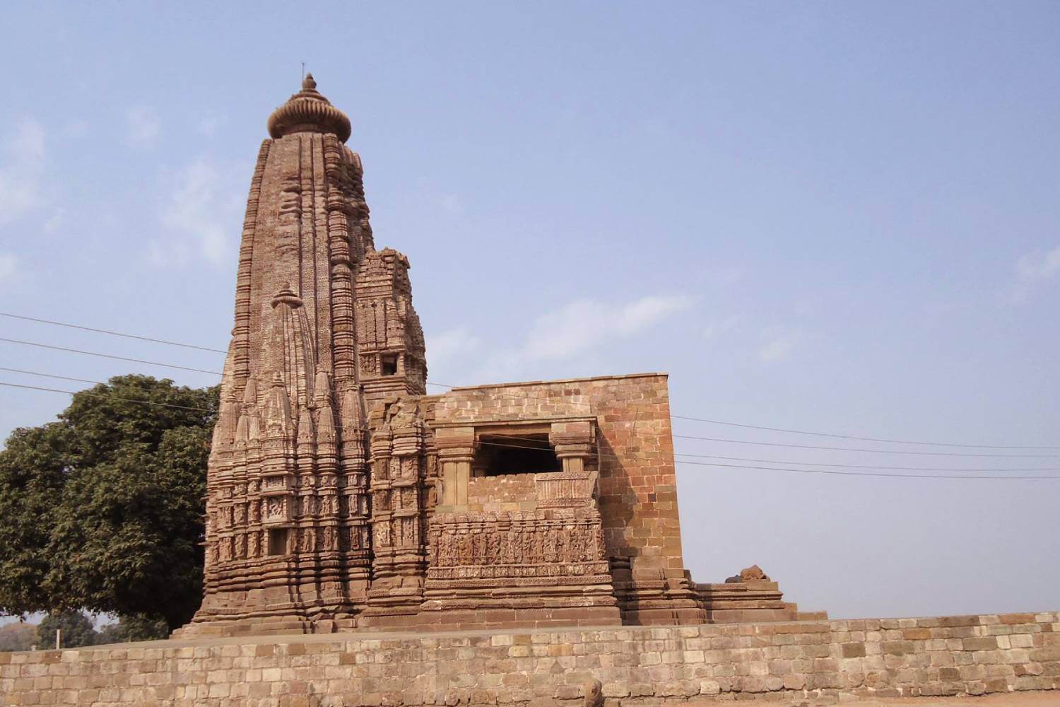 Popular Shiva Temples & Jyotirlingas in Madhya Pradesh | Tour My India