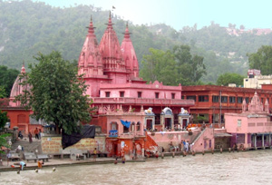 Mussoorie Hill Station, Mussoorie Hill Station Tour & Travel Information