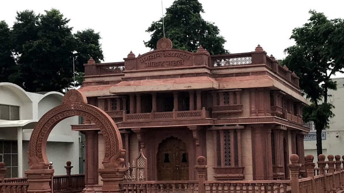 Digambar Jain Temple Meerut | History & Visiting Time | UP Tourism