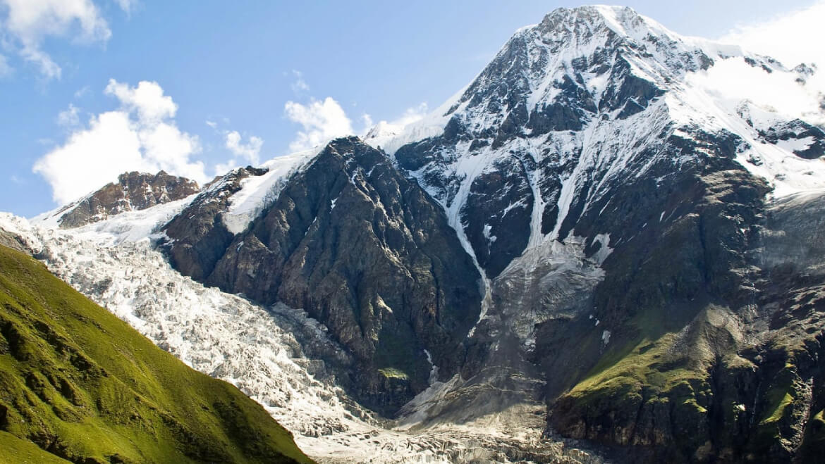 Pindari Glacier Trek | Pindari Glacier Trekking Tour Kumaon, Uttarakhand
